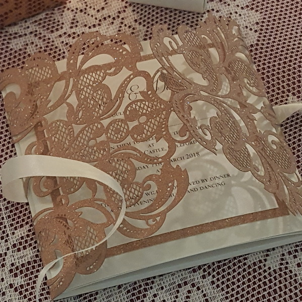 laser cut wrap roe gold glitter - By Jo